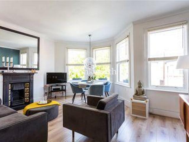 2 Bedrooms Flat for sale in Frobisher Road, Harrin Ladder, London N8