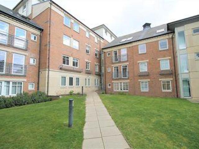 2 Bedrooms Flat for sale in Fulford Place, Hospital Fields Road, York YO10