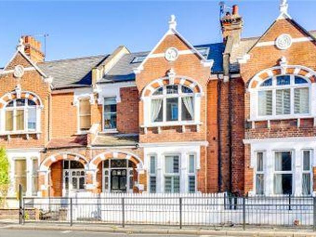 2 Bedrooms Flat for sale in Fulham Palace Road, London SW6