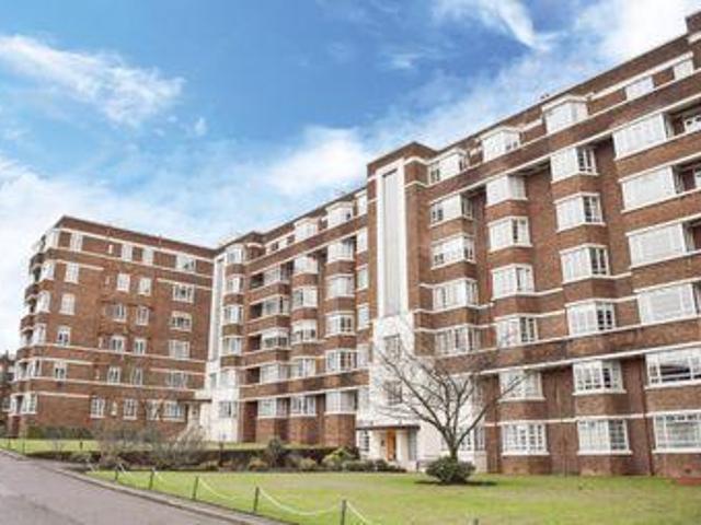 2 Bedrooms Flat for sale in Kelvin Court, Kelvindale, Glasgow G12