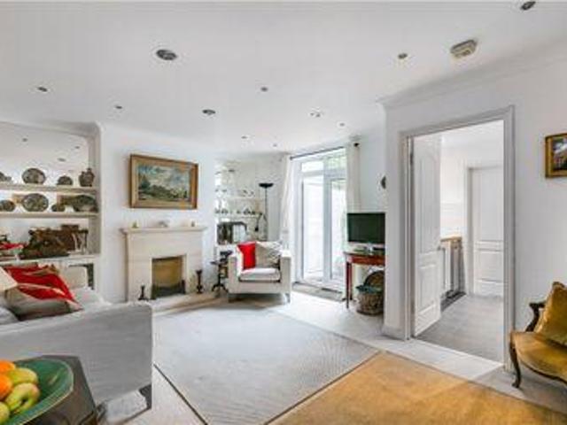 2 Bedrooms Flat for sale in Kempsford Gardens, London SW5