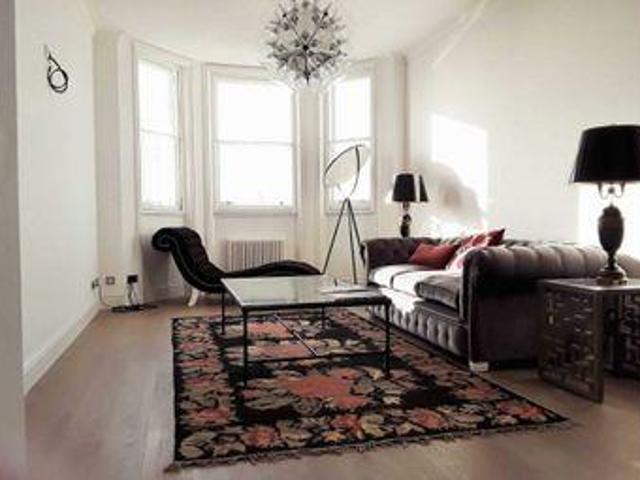 2 Bedrooms Flat for sale in Kensington Mensions, Trebovir Road, Earls Court SW5