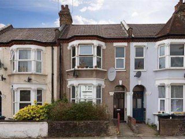 2 Bedrooms Flat for sale in Kitchener Road, London N17