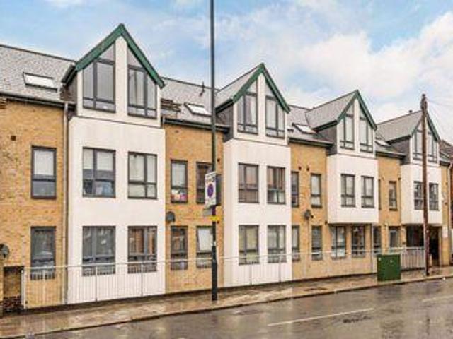 2 Bedrooms Flat for sale in Kilburn Lane, London W10