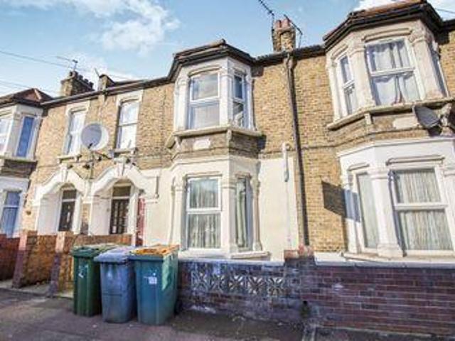 2 Bedrooms Flat for sale in Kildare Road, London E16