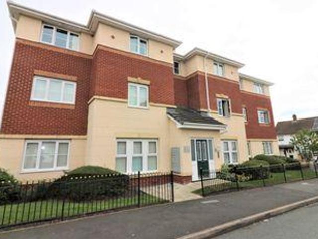 2 Bedrooms Flat for sale in Kingham Close, Leasowe CH46