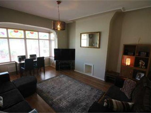 2 Bedrooms Flat for sale in Kingsway, Waterloo, Liverpool, Merseyside L22