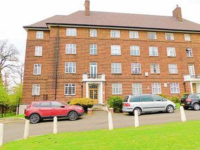 2 Bedrooms Flat for sale in Kings Drive, Wembley, Middlesex HA9