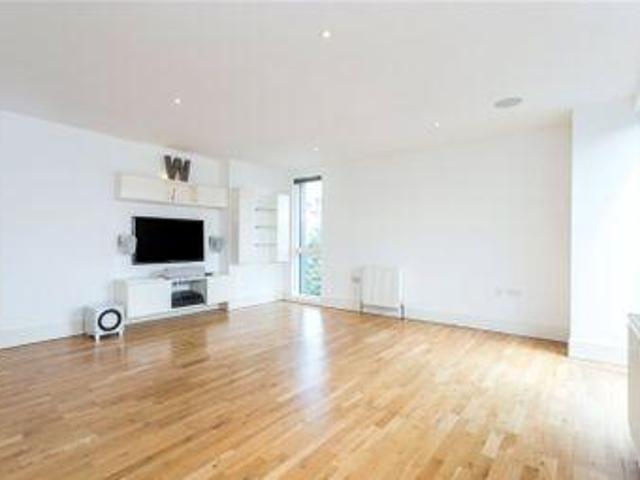 2 Bedrooms Flat for sale in Kings Terrace, London NW1