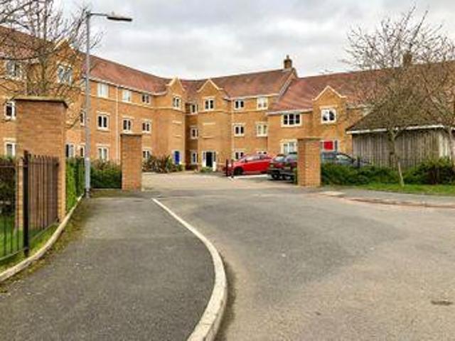 2 Bedrooms Flat for sale in Kirkill Grange, Westhoughton BL5
