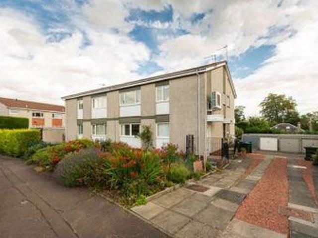 2 Bedrooms Flat for sale in Howden Hall Gardens, Edinburgh EH16