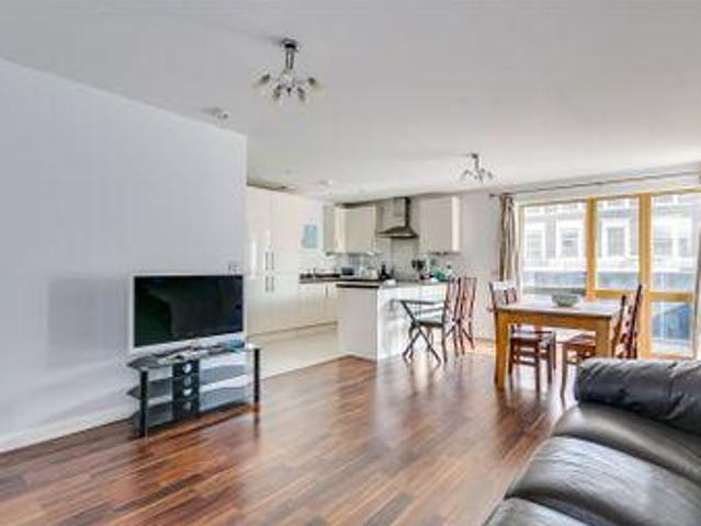 2 Bedrooms Flat for sale in Hollister House, 80 Kilburn Park Road, London NW6