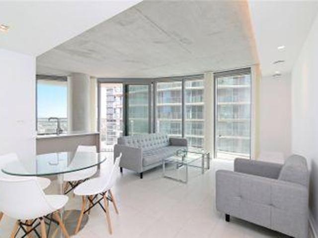 2 Bedrooms Flat for sale in Hoola, 1 Tidal Basin Road, Royal Docks, London E16