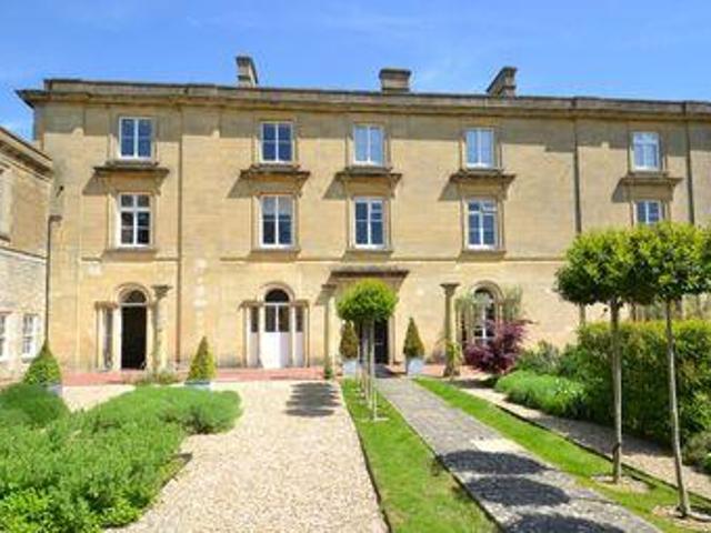 2 Bedrooms Flat for sale in Horsington, Somerset BA8