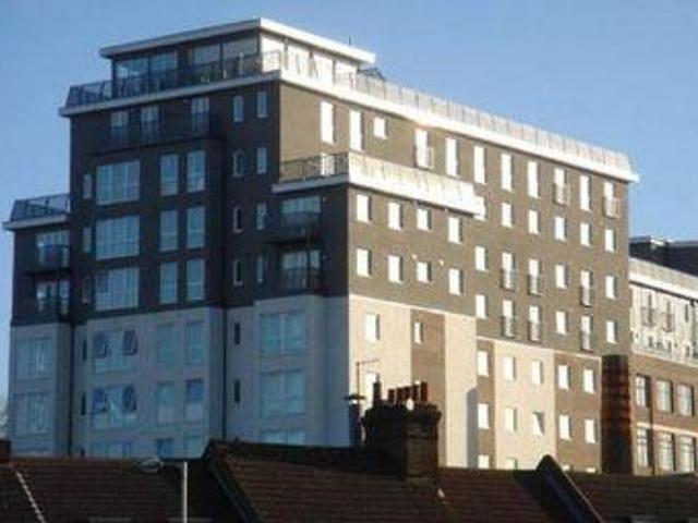 2 Bedrooms Flat for sale in Hatton Place, 118 Midland Road, Luton, Bedfordshire LU2