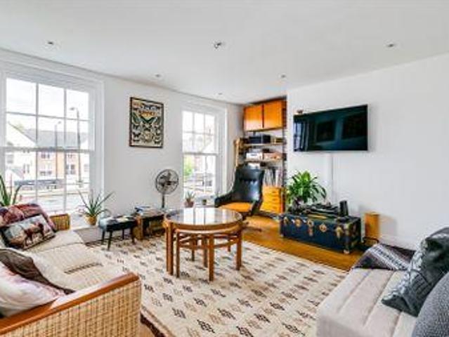 2 Bedrooms Flat for sale in Hackney Road, London E2