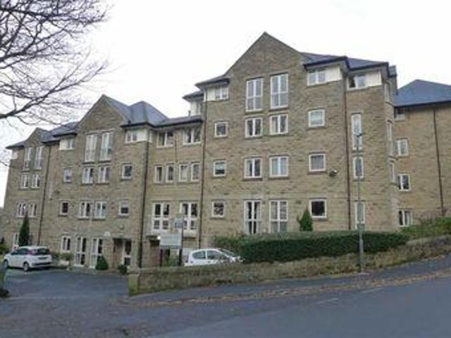 2 Bedrooms Flat for sale in Haddon Court, Buxton, Derbyshire SK17