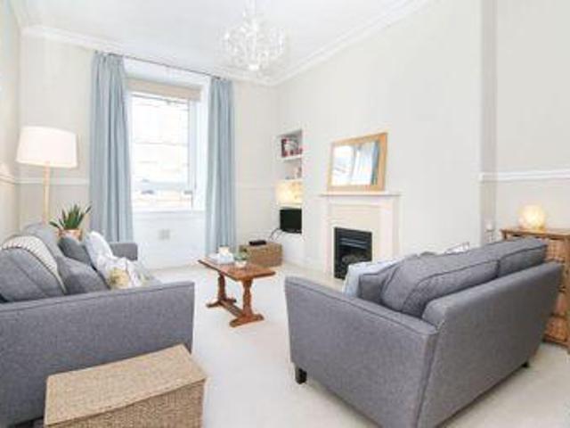 2 Bedrooms Flat for sale in Halmyre Street, Edinburgh EH6