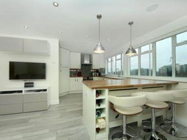 2 Bedrooms Flat for sale in Hanger Green, London W5