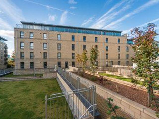 2 Bedrooms Flat for sale in Handyside Place, Gorgie, Edinburgh EH11