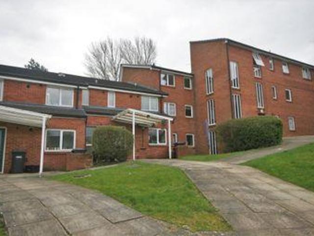 2 Bedrooms Flat for sale in Harewood Road, Harrogate HG3