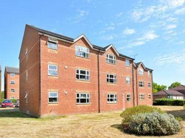 2 Bedrooms Flat for sale in Henry Doulton Drive, Wandsworth, London SW17