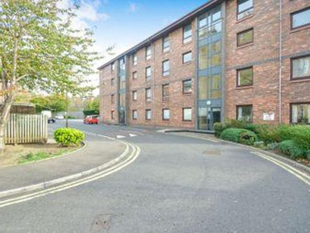 2 Bedrooms Flat for sale in Hermand Terrace, Edinburgh EH11