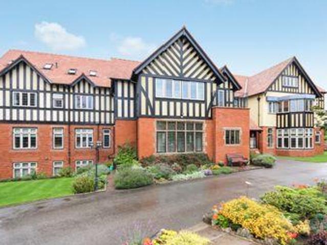 2 Bedrooms Flat for sale in Hesketh Road, Southport PR9