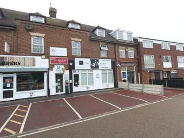 2 Bedrooms Flat for sale in Hitchin Road, Henlow Camp SG16