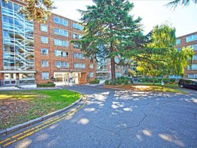 2 Bedrooms Flat for sale in High Mount, Station Road, Hendon NW4