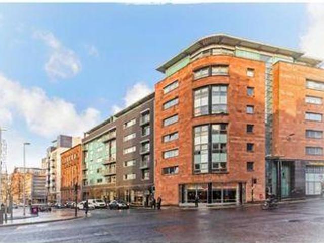 2 Bedrooms Flat for sale in High Street, Glasgow G1