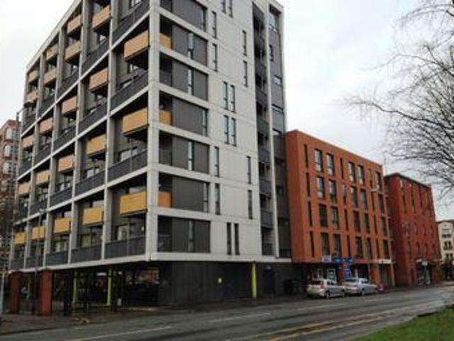 2 Bedrooms Flat for sale in Higher Cambridge Street, Manchester M15