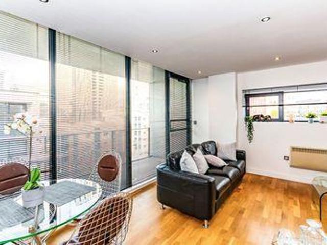 2 Bedrooms Flat for sale in Hill Quays, 1 Jordan Street, Manchester M15