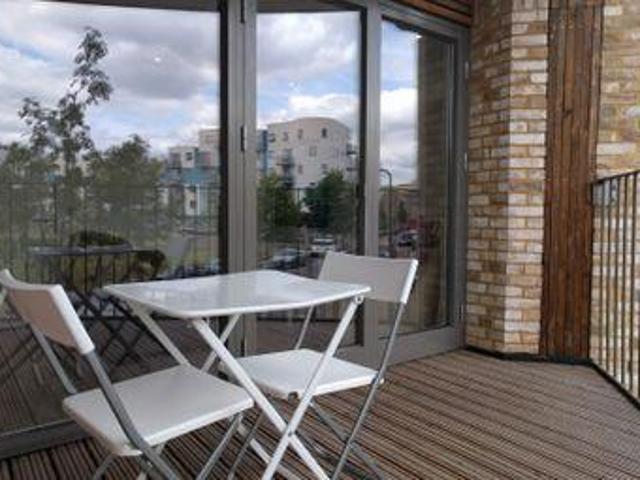 2 Bedrooms Flat for sale in Hilltop Avenue, Harlesden NW10