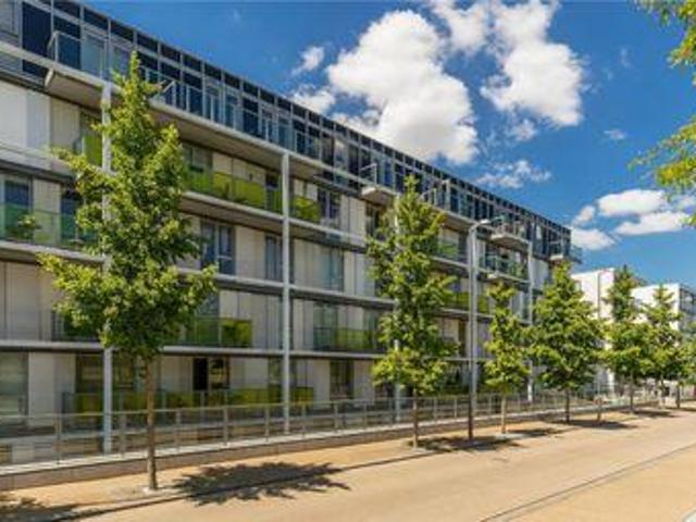 2 Bedrooms Flat for sale in Hudson Apartments, Chadwell Lane, London N8