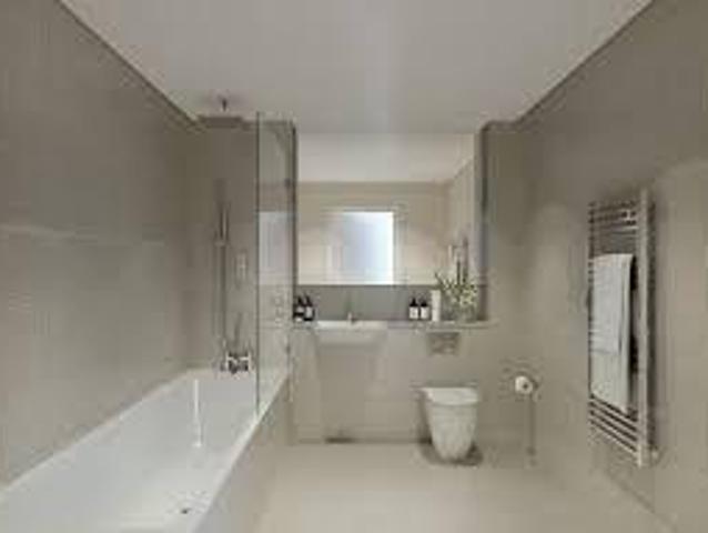 2 Bedrooms Flat for sale in Hulme Hall Road, Manchester, Greater M15