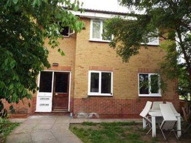 2 Bedrooms Flat for sale in Huntingdon Road, Leicester, Leicestershire LE4