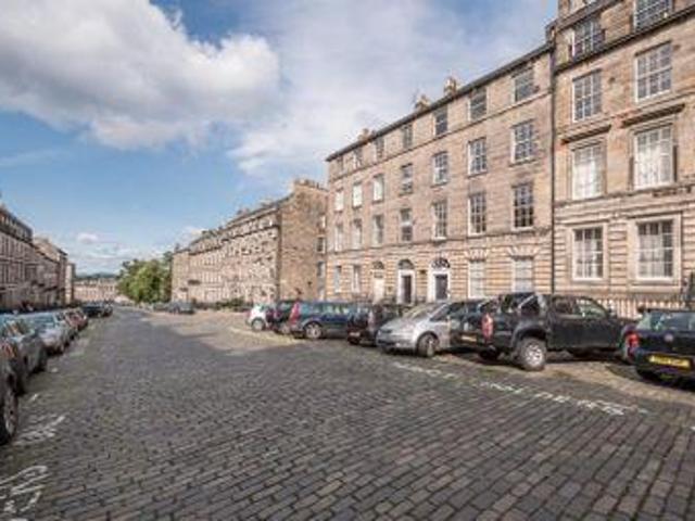 2 Bedrooms Flat for sale in India Street, New Town, Edinburgh EH3