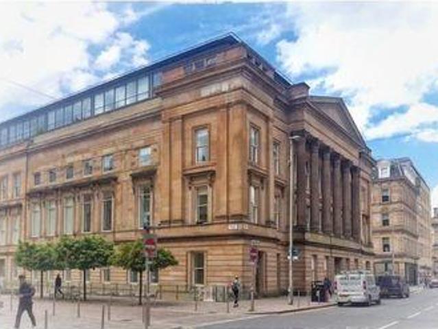2 Bedrooms Flat for sale in Ingram Street, Merchant City, Glasgow G1