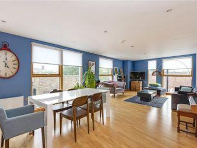 2 Bedrooms Flat for sale in Ink Court, Wick Lane Wharf E3