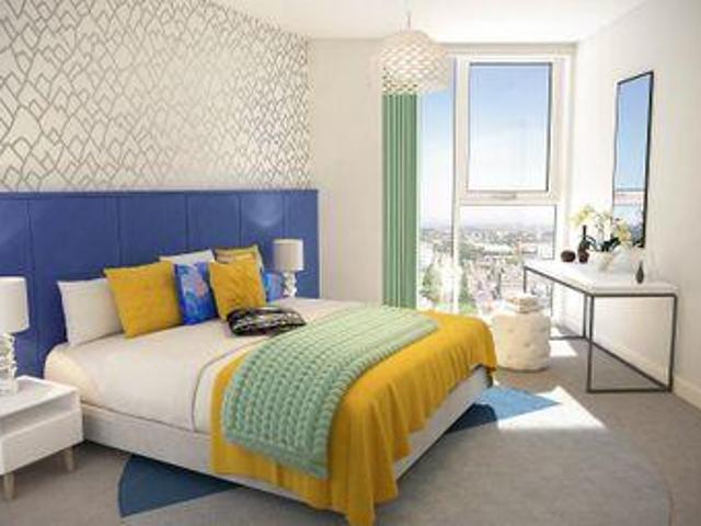 2 Bedrooms Flat for sale in Ilford Hill, Ilford IG1