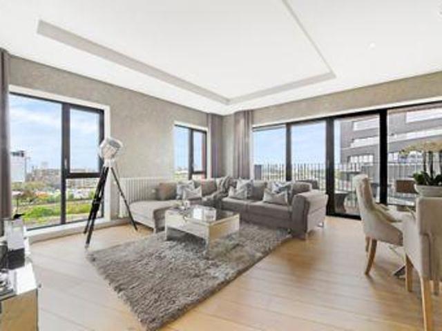 2 Bedrooms Flat for sale in Java House, London City Island, London E14