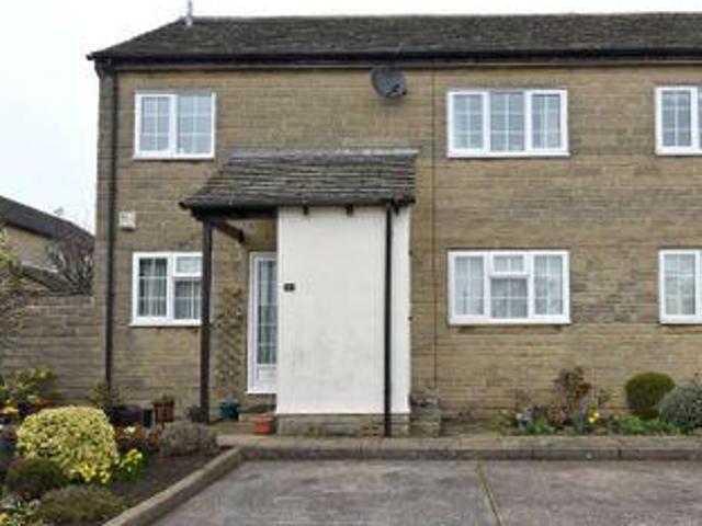 2 Bedrooms Flat for sale in James Andrew Crescent, Greenhill, Sheffield S8