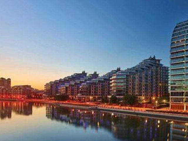 2 Bedrooms Flat for sale in Juniper Drive, London SW18