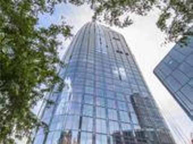 2 Bedrooms Flat for sale in One Blackfriars, London SE1