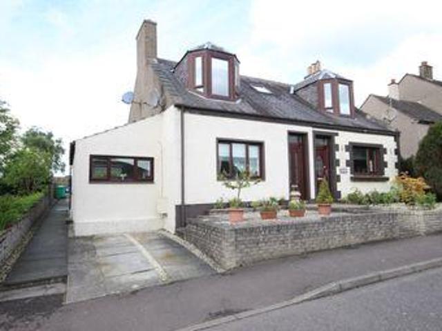 2 Bedrooms Flat for sale in Oakfield Street, Kelty KY4