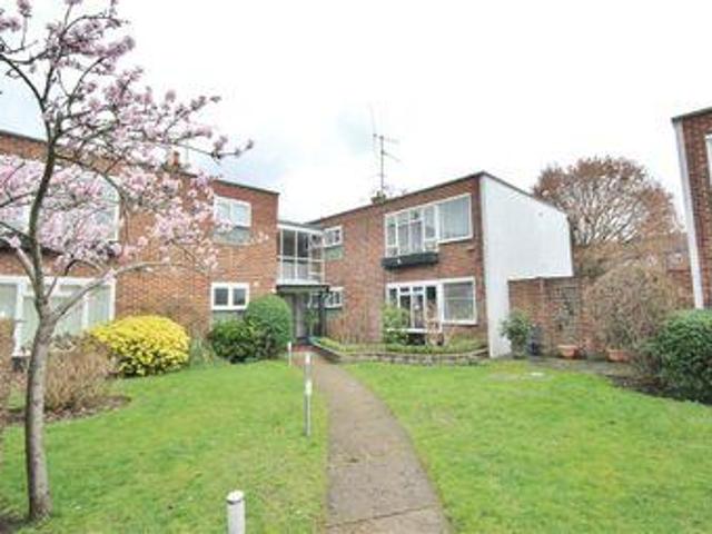2 Bedrooms Flat for sale in Oaklands, Constance Road, Twickenham TW2