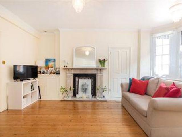 2 Bedrooms Flat for sale in Oakley Street, Chelsea, London SW3