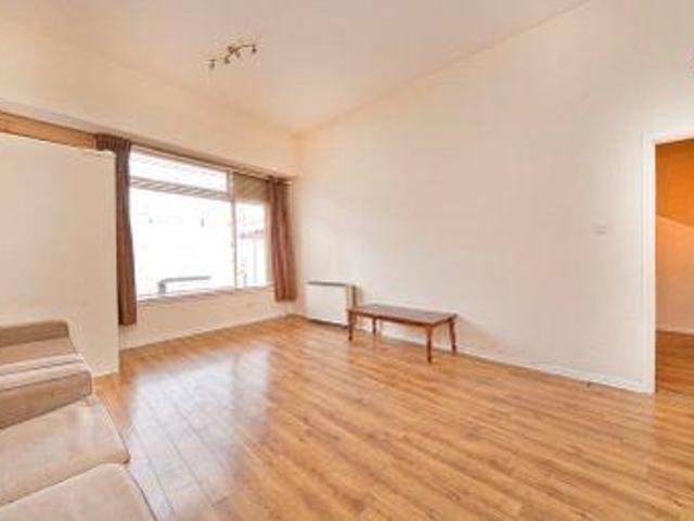 2 Bedrooms Flat for sale in Old Castle Street, London E1