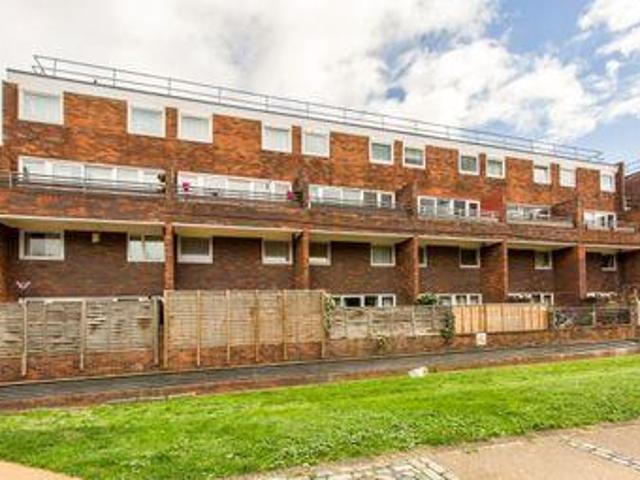 2 Bedrooms Flat for sale in Ollerton Green, London E3